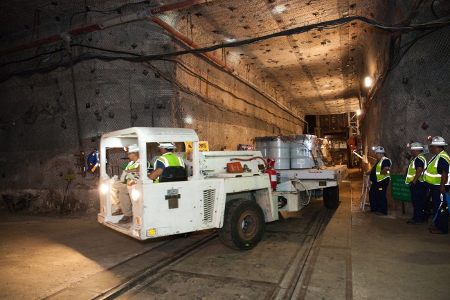 Rockfall at the underground Waste Isolation Pilot Plant in California ...