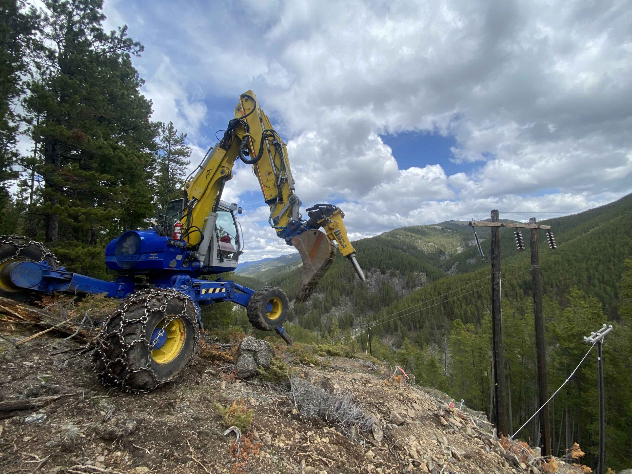 Spider Excavators: Revolutionizing Power Line Maintenance and ...
